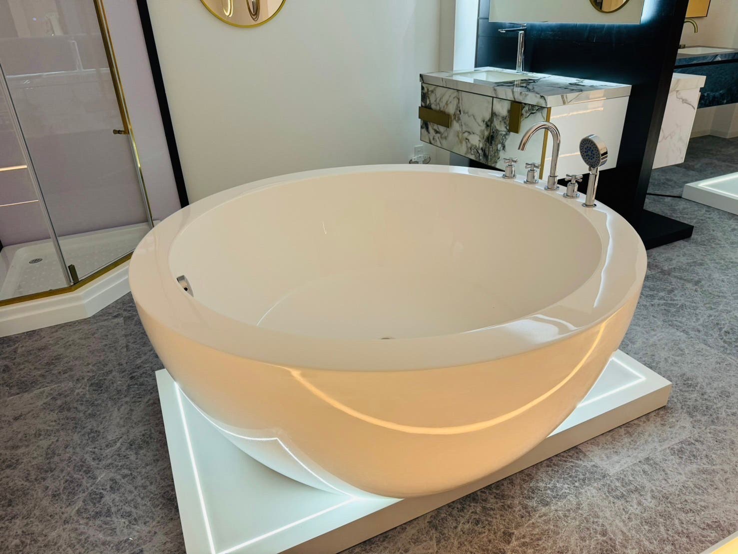 豪華魅惑のラグジュアリーショールーム（二階全フロア）の写真8