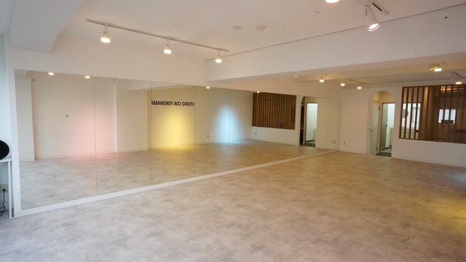 横浜駅から徒歩5分のダンスレンタルスタジオの写真1