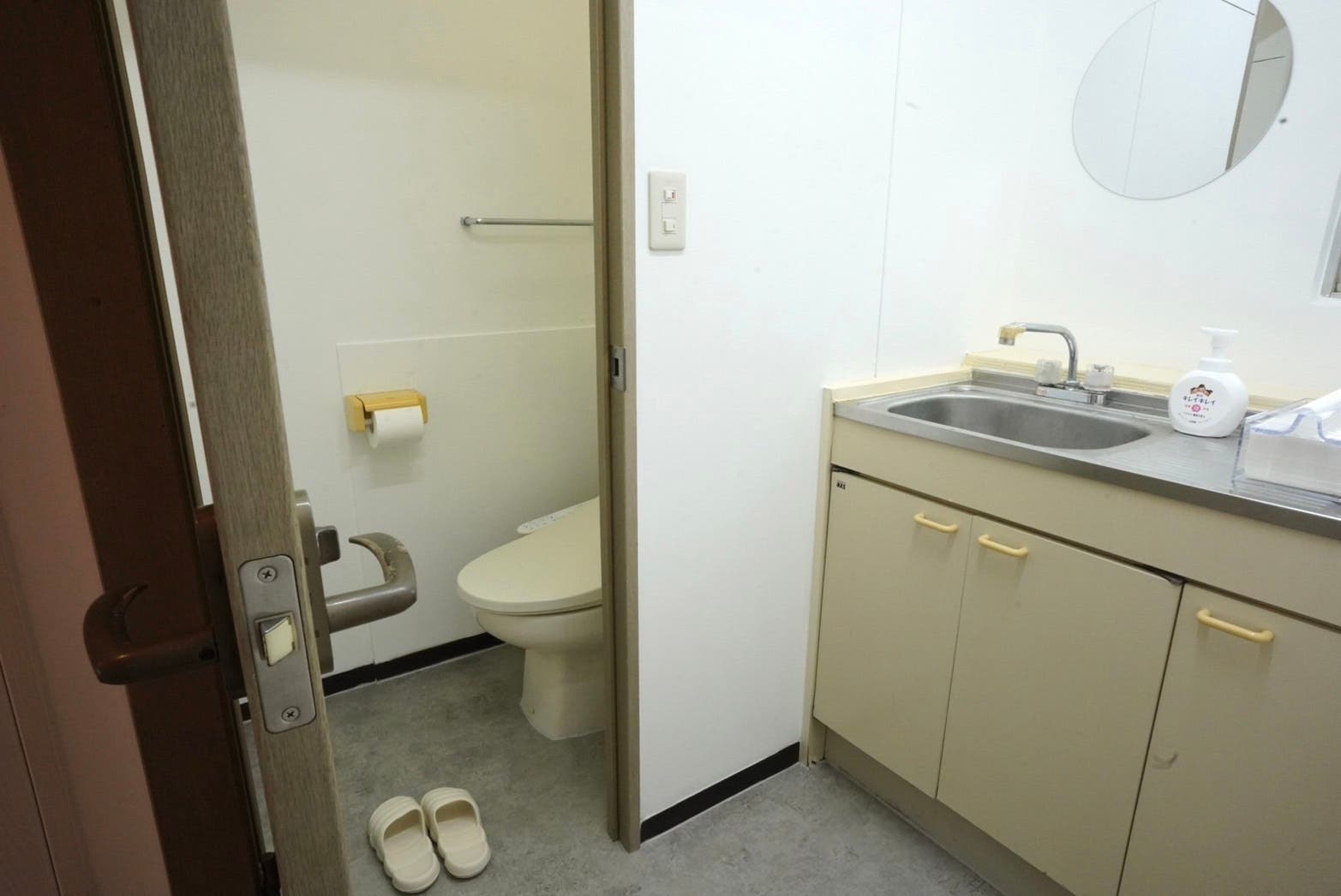 横浜駅から徒歩5分のダンスレンタルスタジオの写真6