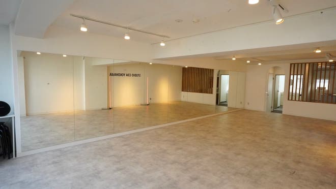 横浜駅から徒歩5分のダンスレンタルスタジオの写真12