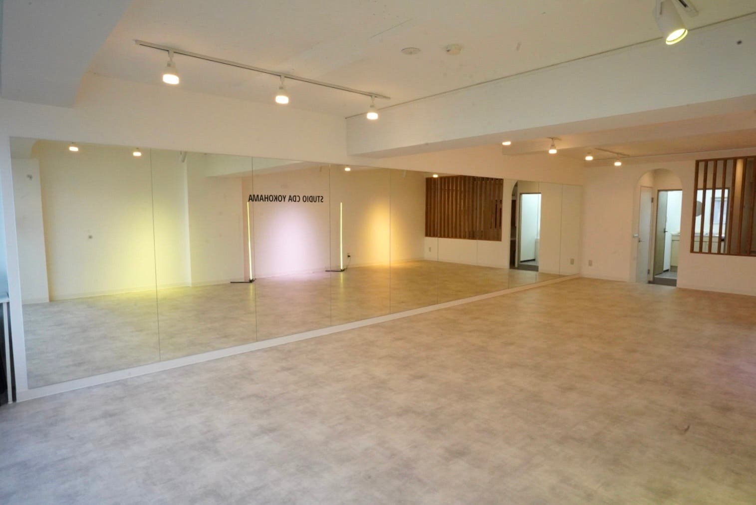 横浜駅から徒歩5分のダンスレンタルスタジオの写真14