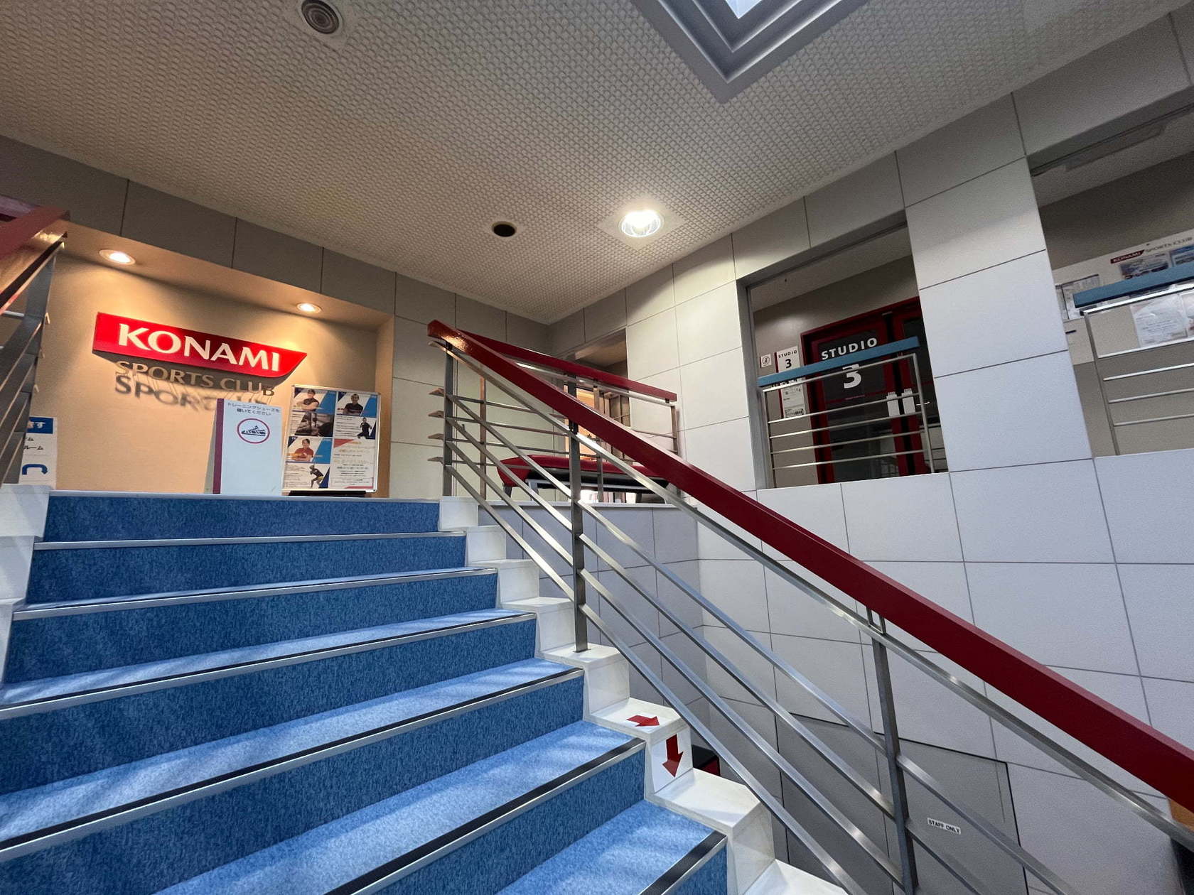 コナミ横浜 STUDIO3【横浜駅 8分】広々としたダンスルーム♪ 便利な駅近★の写真8