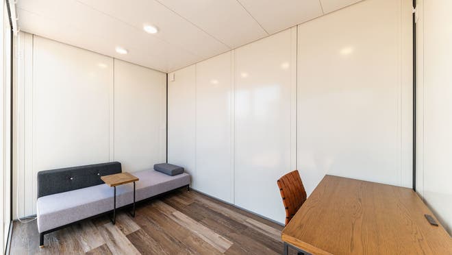 【Living】✨U-SPACE春日部西金野井店✨リビングをイメージしたちょっとした集まりに最適のスペースです♪/春日部市の写真1