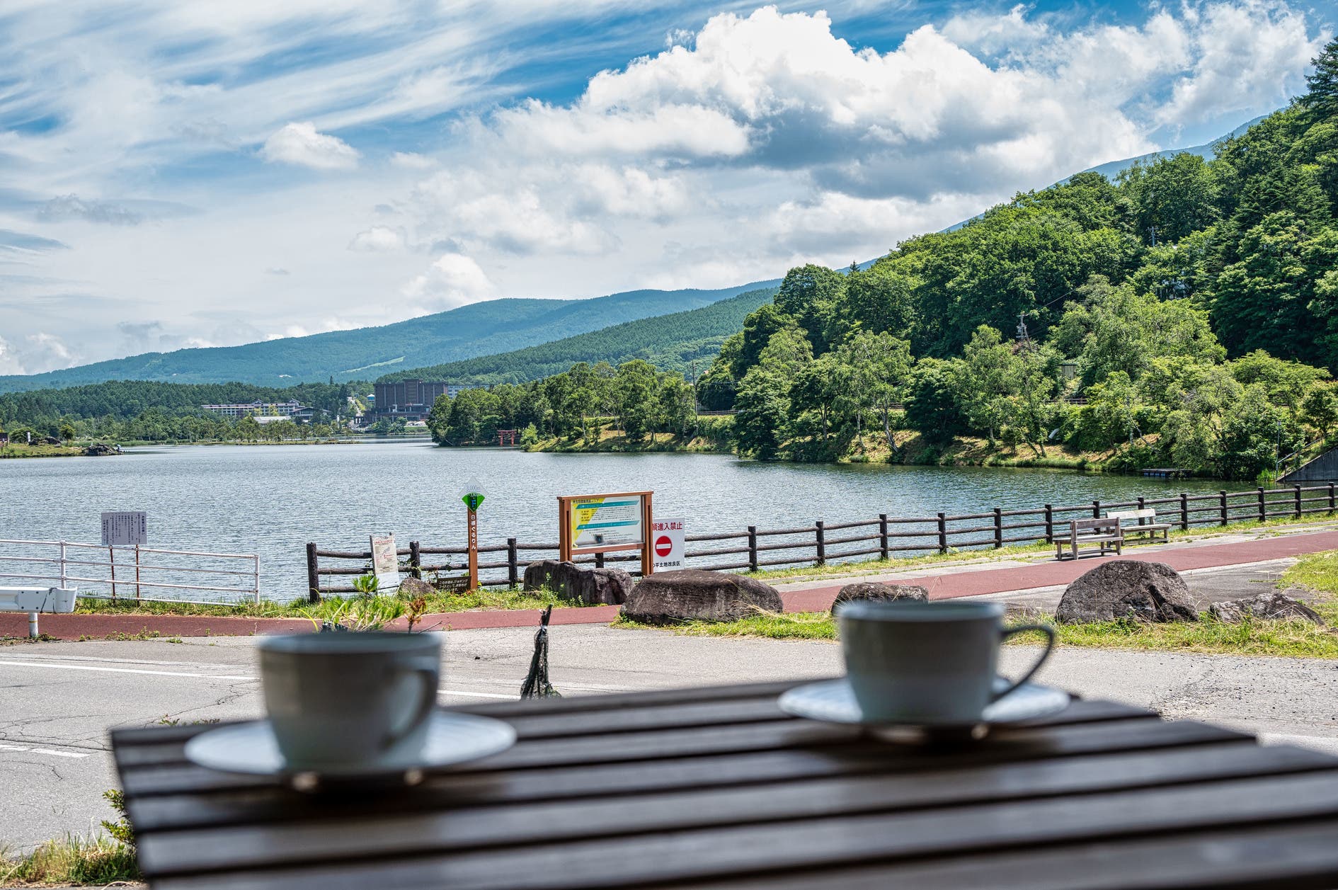 湖が目の前　標高1400m高原の会議室の写真21