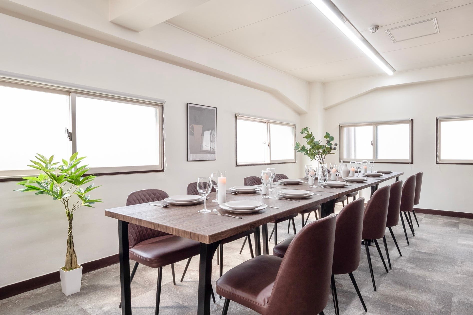 池袋駅2分🚃24H/最大24名着席🎉大型スクリーン🎬映画・大人気ゲーム機が大迫力🎮おしゃれなケータリング♪の写真6