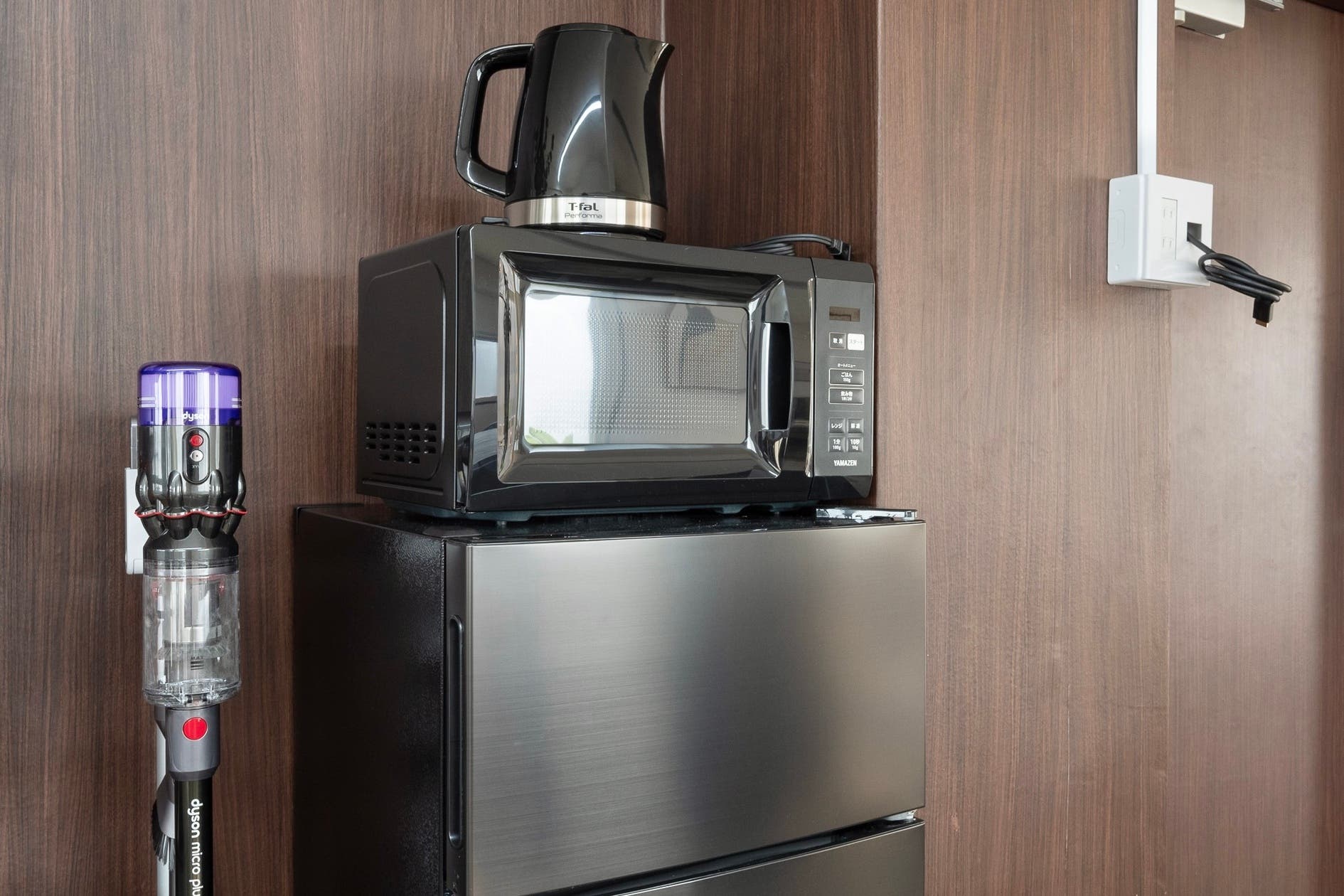 池袋駅2分🚃24H/最大24名着席🎉大型スクリーン🎬映画・大人気ゲーム機が大迫力🎮おしゃれなケータリング♪の写真23