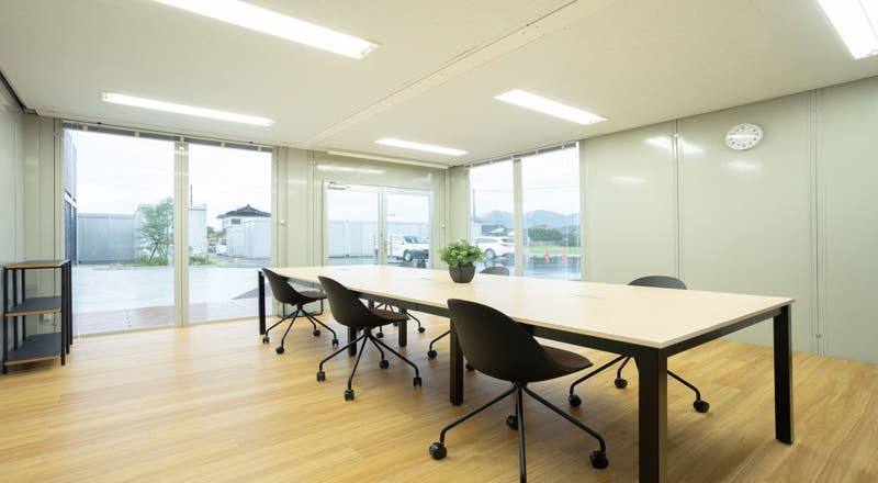 【Meeting1】✨U-SPACE山口店✨会議や打ち合わせにぴったりのオフィススペースです♪Wi-Fi/山口市