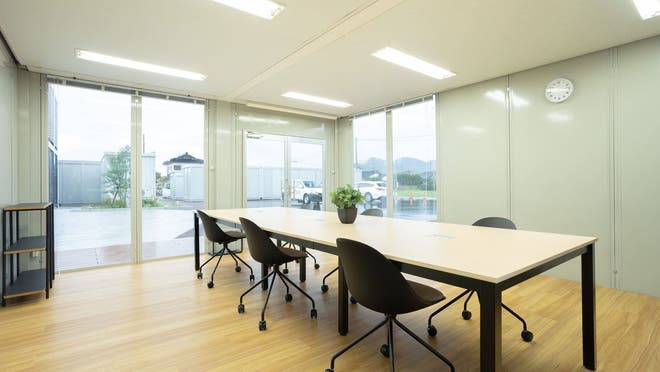 【Meeting1】✨U-SPACE山口店✨会議や打ち合わせにぴったりのオフィススペースです♪Wi-Fi/山口市の写真1