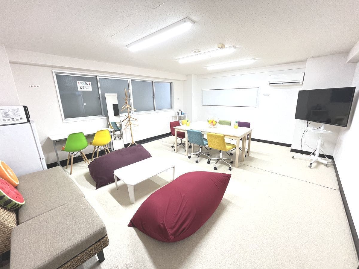 ＜フルーツ会議室🍋新潟駅前＞新潟駅１分 【室内動画あり】⭐️無人で気楽、ご自由に⭐️エレベーター⭐️会議、パーティもの写真5