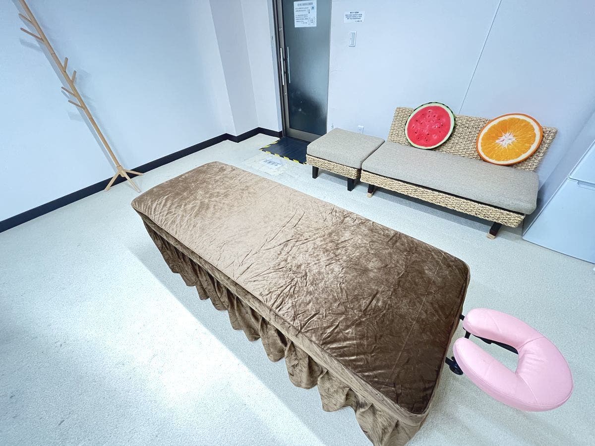 ＜フルーツ会議室🍋新潟駅前＞新潟駅１分 【室内動画あり】⭐️無人で気楽、ご自由に⭐️エレベーター⭐️会議、パーティもの写真10