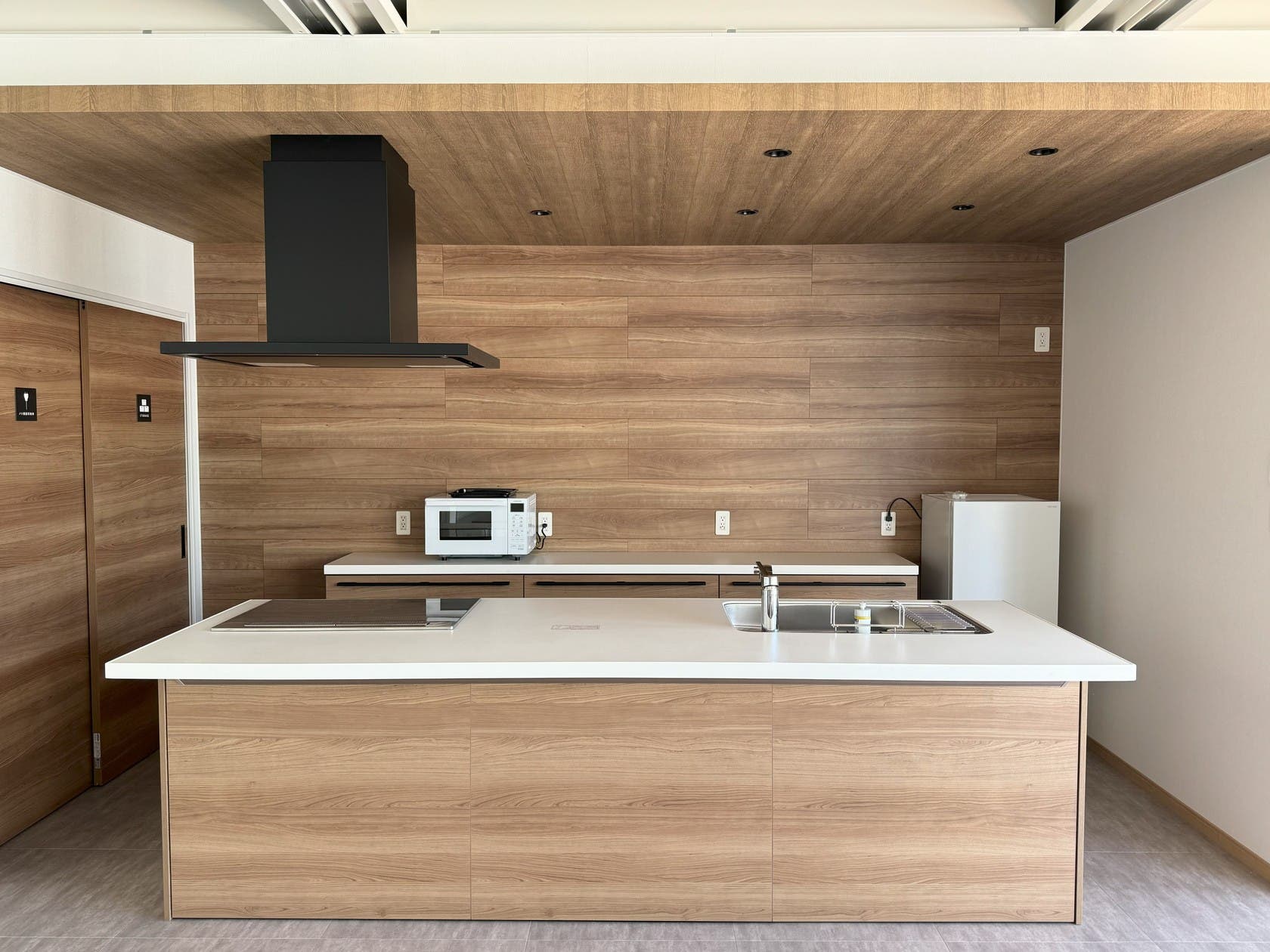 【Community】✨U-SPACE東大阪店✨キッチンやプロジェクターなどが充実しています♪Wi-Fi/東大阪市の写真17