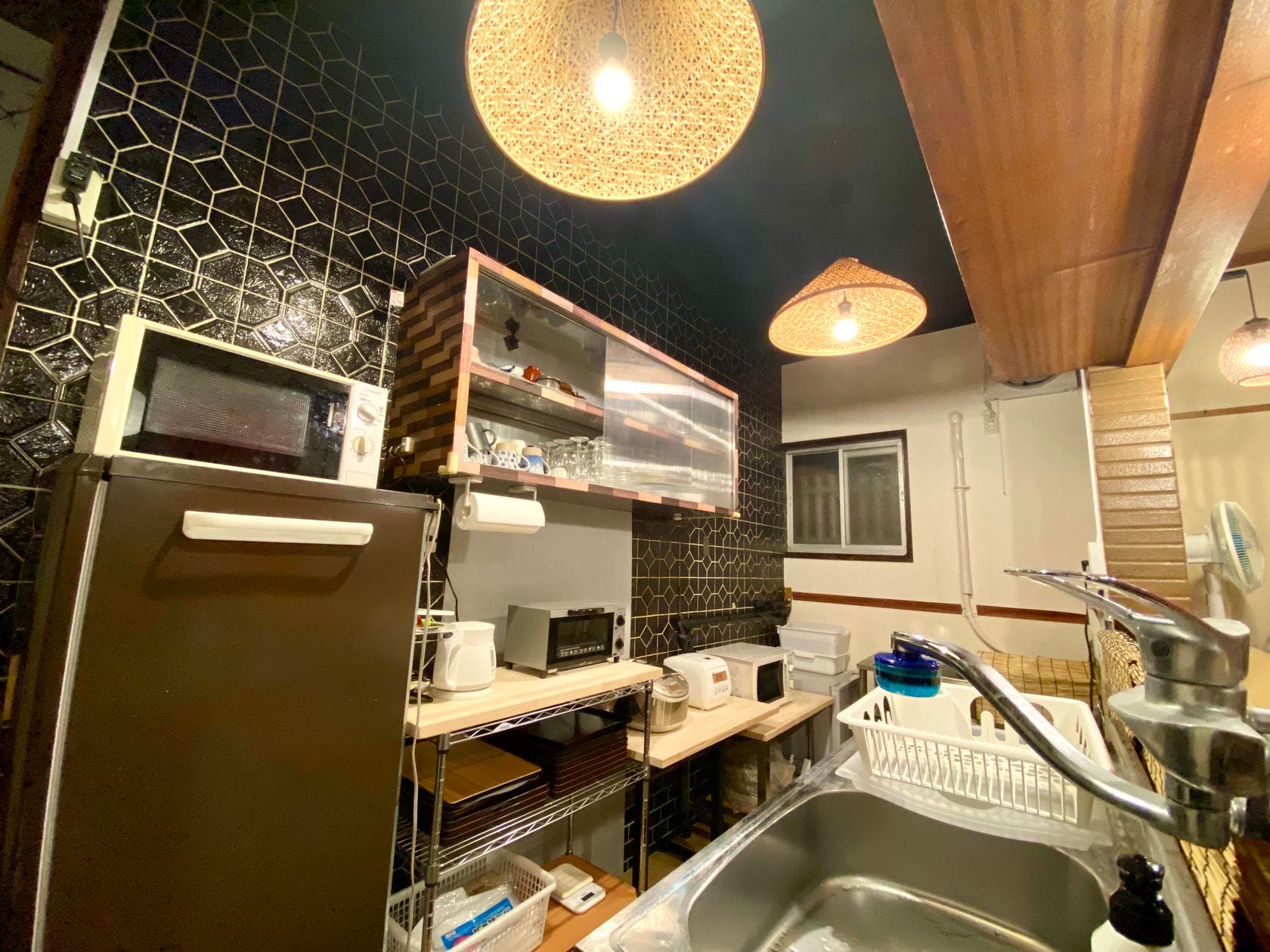 ★普通車1台駐車★片付け簡単！江坂駅徒歩♪貸切♪高速Wifi♪業務用スーパー徒歩5分♪ドンキ徒歩7分♪セミナー・女子会・合コン♪の写真8