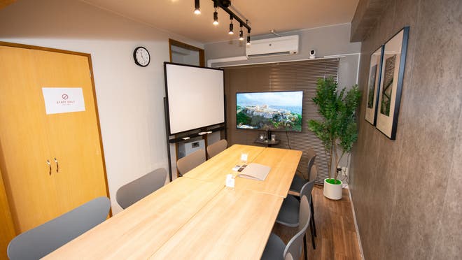 【札幌ファクトリー目の前】ボードゲーム12種類/高速光回線/持込飲食☕️/会議/セミナー/研修/オンライン会議にも最適の写真1