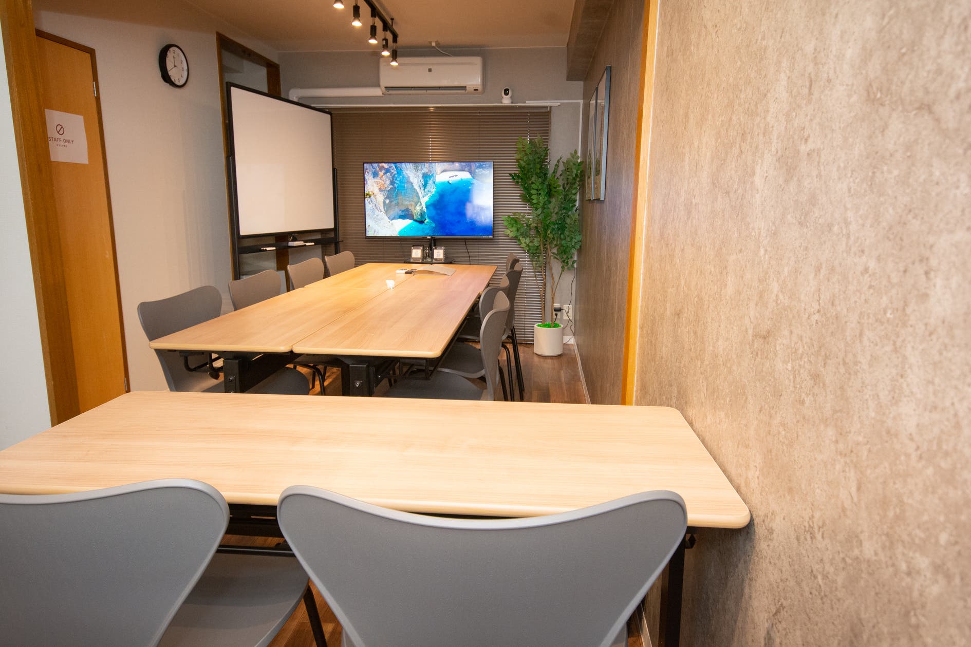 【札幌ファクトリー目の前】ボードゲーム12種類/高速光回線/持込飲食☕️/会議/セミナー/研修/オンライン会議にも最適の写真7