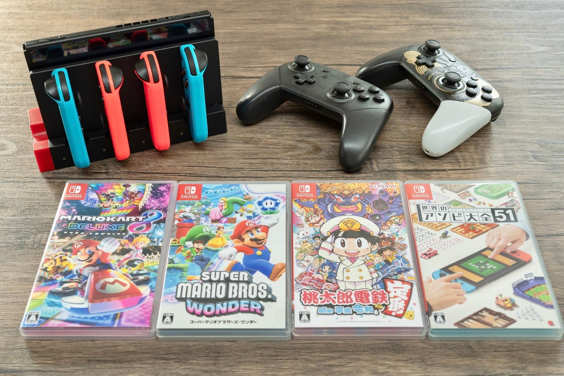 新宿駅3分🚃24H/最大32名着席🎉電動大型スクリーン🎬映画・大人気ゲーム機が大迫力🎮おしゃれなケータリング♪の写真15