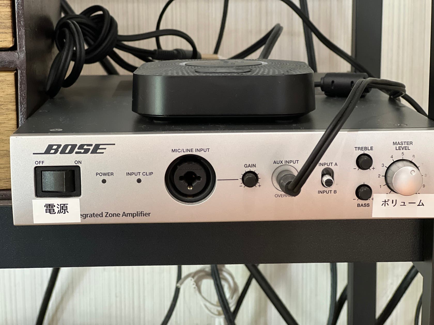 長時間踊っても疲れない高級桜材の床！ヨガ・ピラティス・武道・ダンス・撮影会・お茶会・手話・イベントの写真10