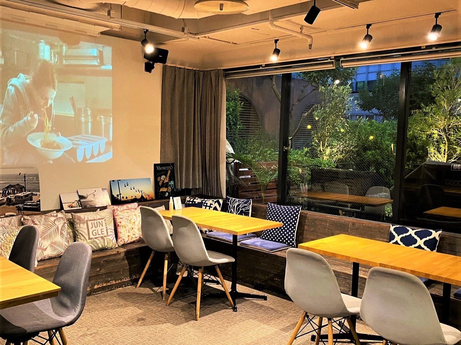 テラス付きのお洒落なレストランスペースを1日貸切！の写真4