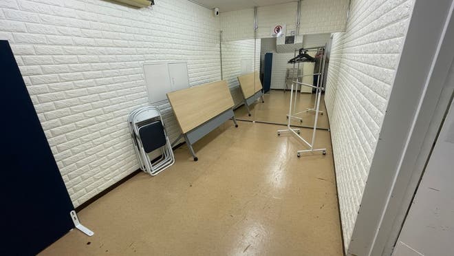 JR新宿駅南口より徒歩4分、THビル2階Dルームの写真6