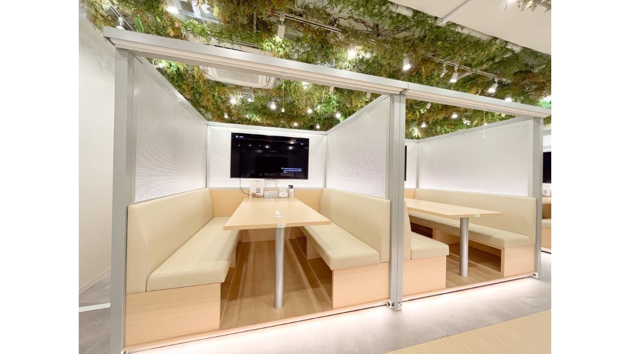 🌟ワークショップ・展示会・趣味会🌟【新橋駅徒歩1分｜65名利用可！】区画分けされたフロアを貸切/Wi-Fi/電源/モニターの写真1