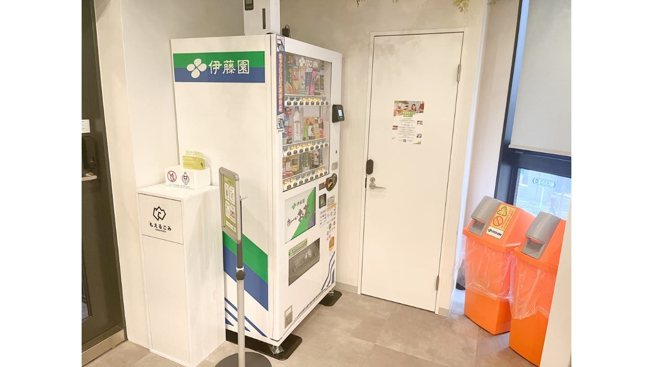 🌟ワークショップ・展示会・趣味会🌟【池袋駅徒歩2分｜60名利用可！】区画分けされたフロアを貸切/Wi-Fi/電源/モニターの写真5