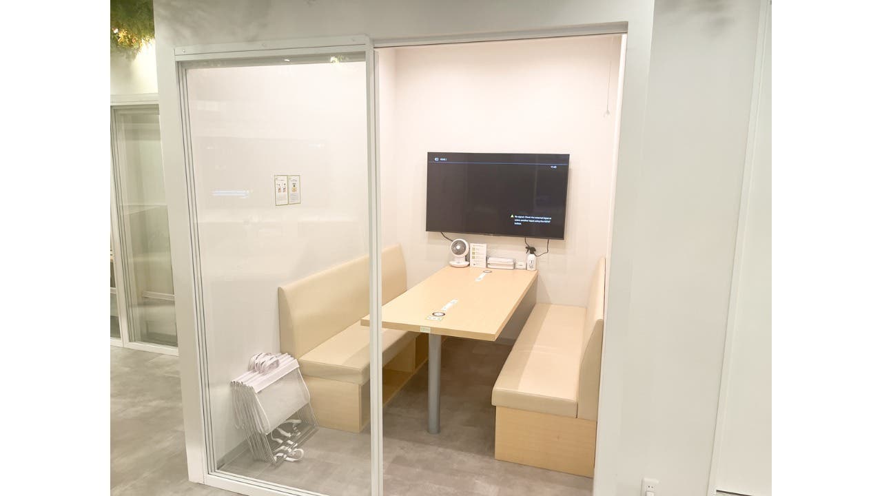 🌟ワークショップ・展示会・趣味会🌟【池袋駅徒歩2分｜60名利用可！】区画分けされたフロアを貸切/Wi-Fi/電源/モニターの写真14