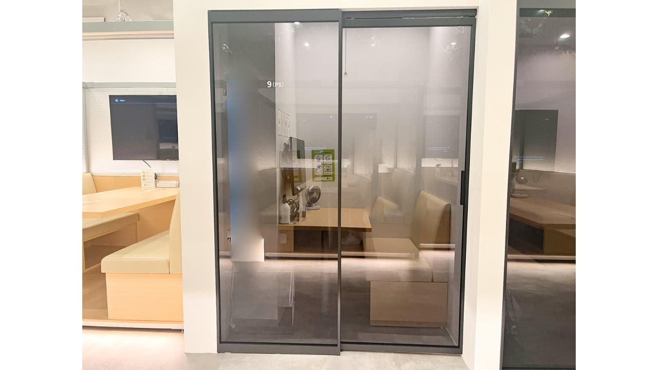 🌟ワークショップ・展示会・趣味会🌟【新宿駅徒歩4分｜70名利用可！】区画分けされたフロアを貸切/Wi-Fi/電源/モニターの写真12