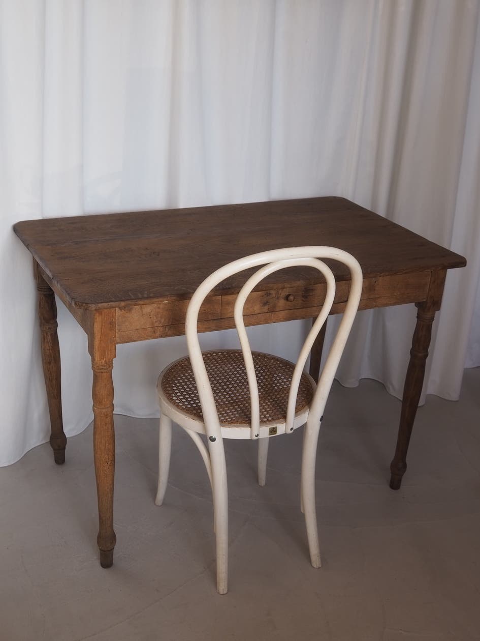 横浜駅/モルタル床に白壁の撮影スタジオ・ポップアップスペースの写真13