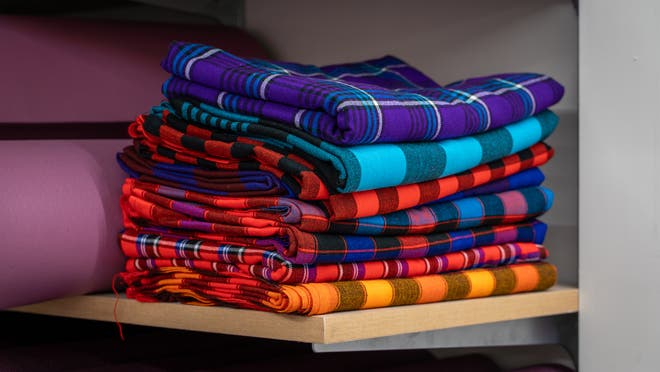 西永福駅徒歩1分!ヨガ・ピラティスのグッズ充実。47㎡の広々空間。施術ベッド6台机に椅子も。グッズや設備は全て無料☺︎の写真8