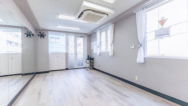 <水天宮前駅 徒歩2分>1~5名で少人数で気軽に使えるダンススタジオの写真2