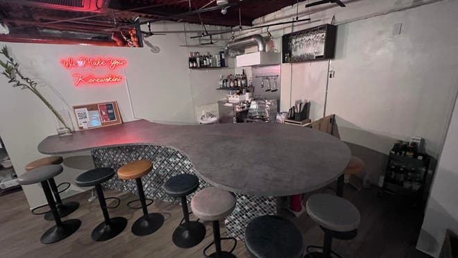 東銀座駅徒歩3分 | 貸切Bar🍸推し活🤍オフ会💫多用途活用可能なレンタルキッチン付きBarスペースの写真1