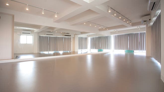 9月NEW!【下丸子駅徒歩0分!】鏡約9mの新装スタジオでダンス・ヨガ・楽器演奏・撮影等におすすめ!☆の写真4