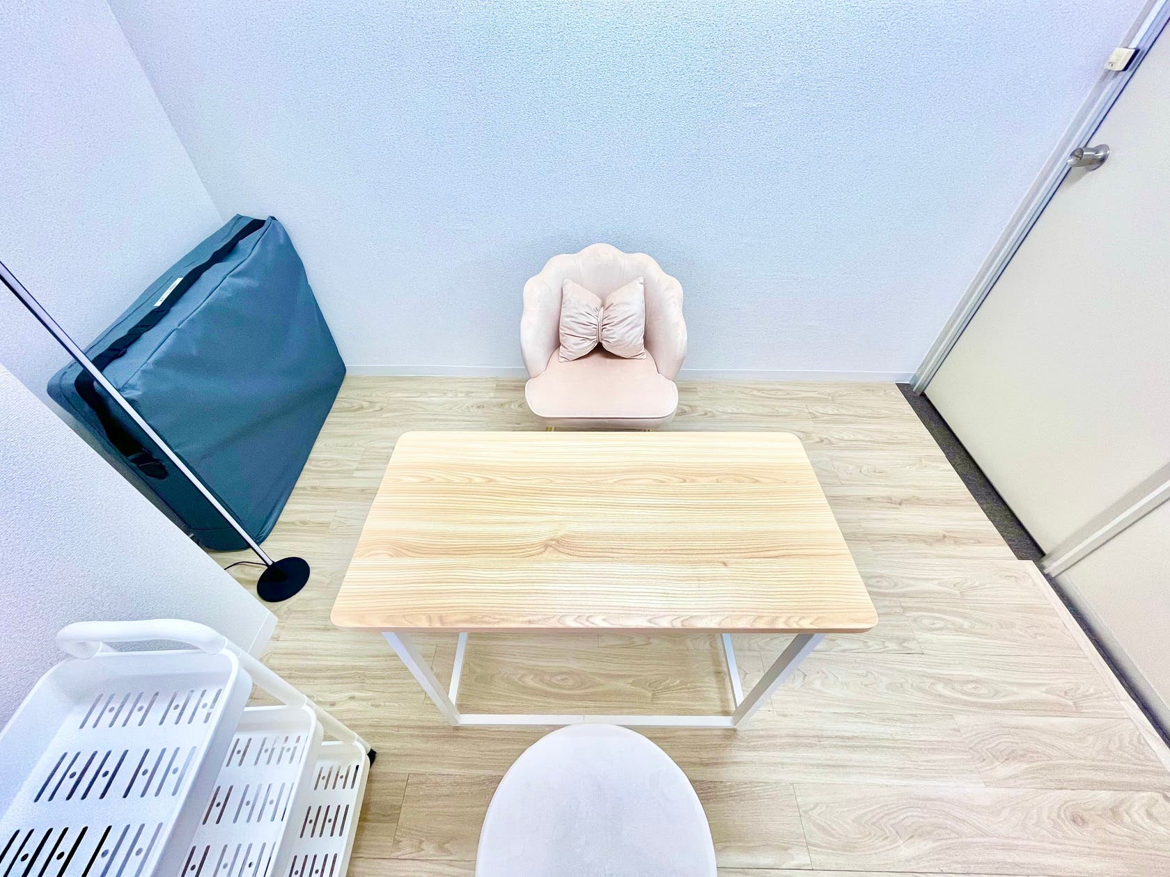 NEW&lt;オレンジスペース🍊新横浜&gt;⭐️多目的に⭐️ｲﾝﾎﾞｲｽ対応⭐️完全個室(自然光あり)⭐️ﾅﾁｭﾗﾙ仕様⭐️飲食可の写真5