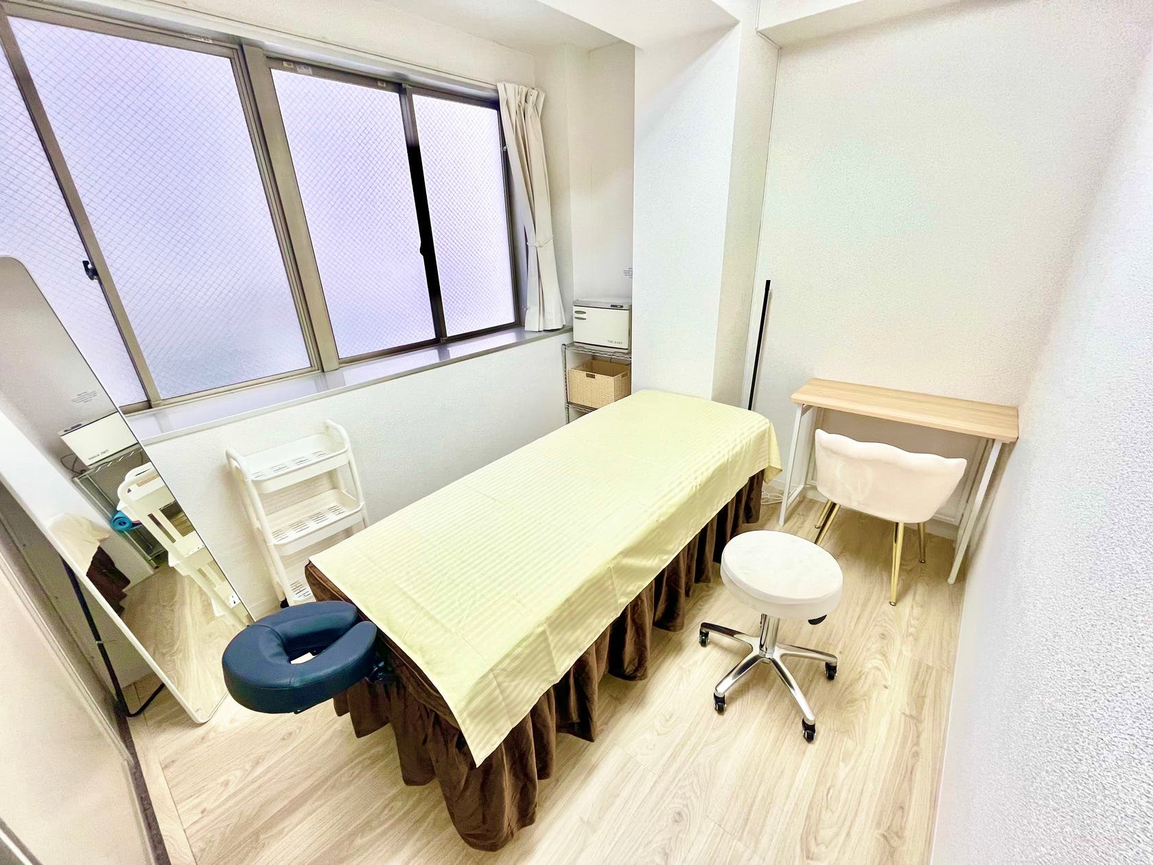 NEW&lt;オレンジスペース🍊新横浜&gt;⭐️多目的に⭐️ｲﾝﾎﾞｲｽ対応⭐️完全個室(自然光あり)⭐️ﾅﾁｭﾗﾙ仕様⭐️飲食可の写真7