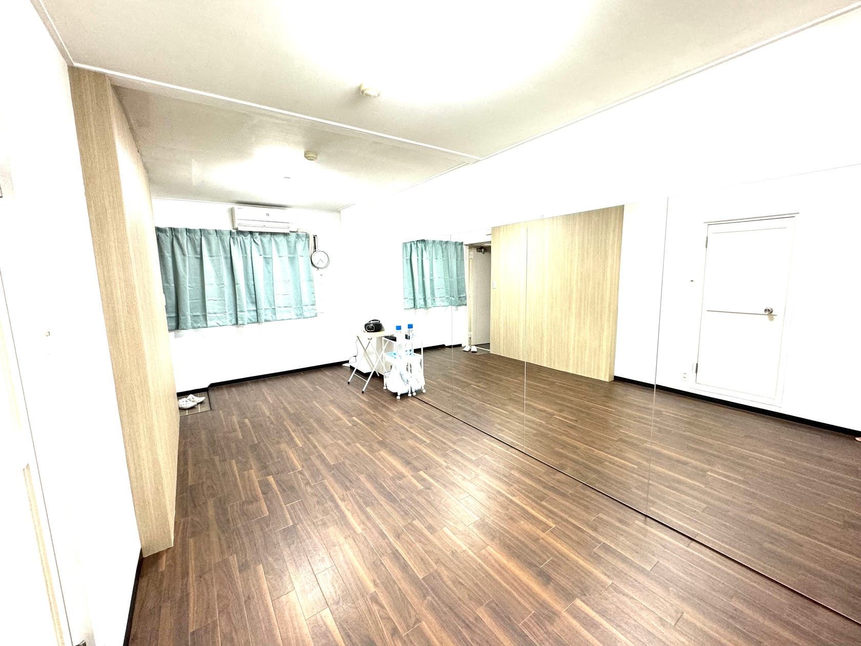 🚢Artsstudio三宮✨三宮徒歩２分✨４０１号室ダンス、楽器、トレーニング、マッサージ、初めて大歓迎！！の写真1