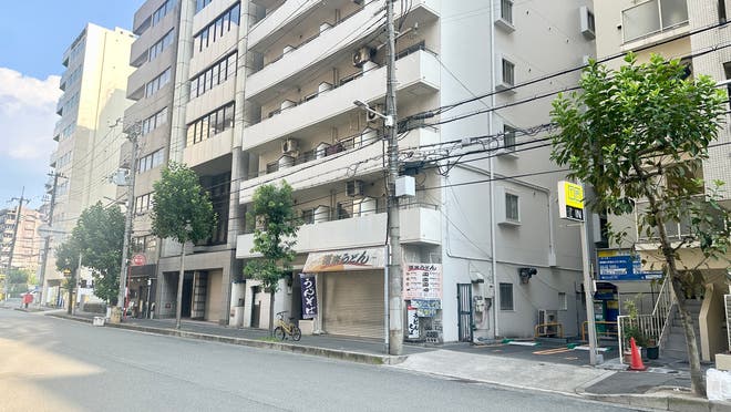 新大阪駅6分☆最大4名|無料WiFi・モニター・65型TV・ゆったりソファ|リモワ|会議|面談・面接|VOD見放題の写真18