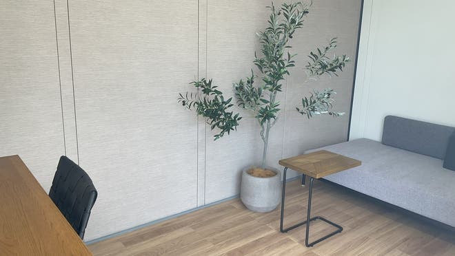 【Living2】✨U-SPACE名古屋辻本通店✨リビングをイメージしたちょっとした集まりに最適のスペースです♪/名古屋市の写真2