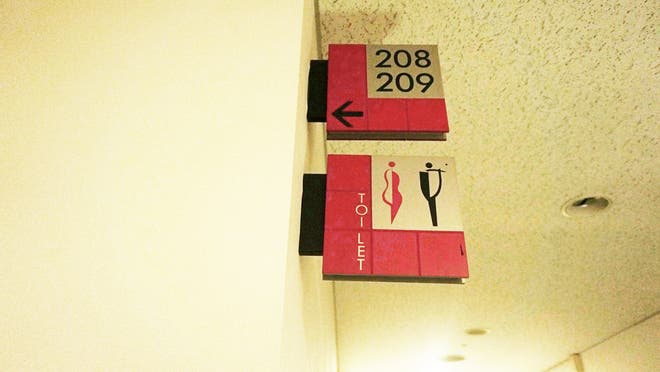 【新宿駅、西新宿駅からアクセス抜群】綺麗で清潔な70㎡フルリフォーム貸会議室、充実の設備が無料で使い放題!ウォーターサーバー有の写真17