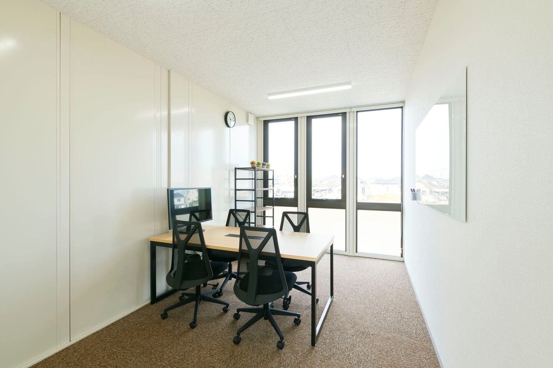 【Work2】✨U-SPACE木更津店✨集中できる個室空間となっております♪Wi-Fi/木更津市の写真2