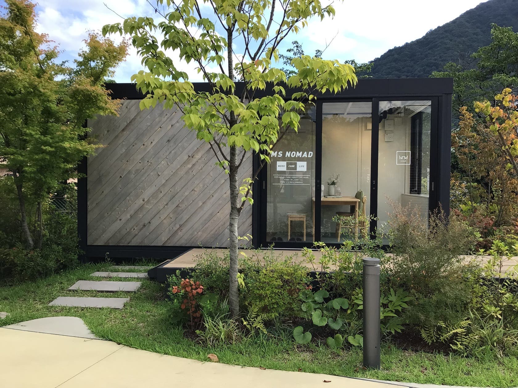 【Living2】✨U-SPACE広島店✨リビングをイメージしたちょっとした集まりに最適のスペースです♪Wi-Fi/広島市の写真13