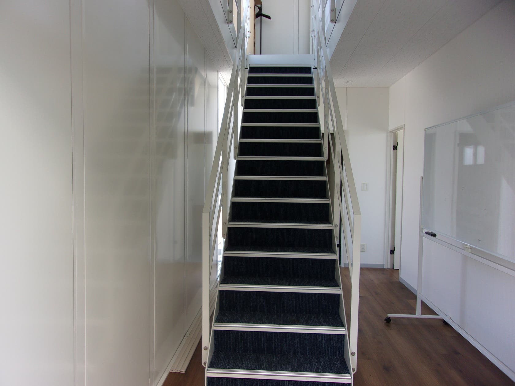 【Living2】✨U-SPACE木更津店✨リビングをイメージしたちょっとした集まりに最適のスペースです♪Wi-Fi/木更津市の写真11