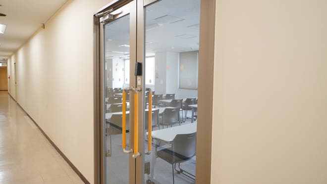 <豊橋駅前 TB4F-H会議室>豊橋駅徒歩1分🚃48名収容🪑光回線Wi-Fi📶プロジェクター🎥モニター🖥️セミナー/研修/会議の写真22