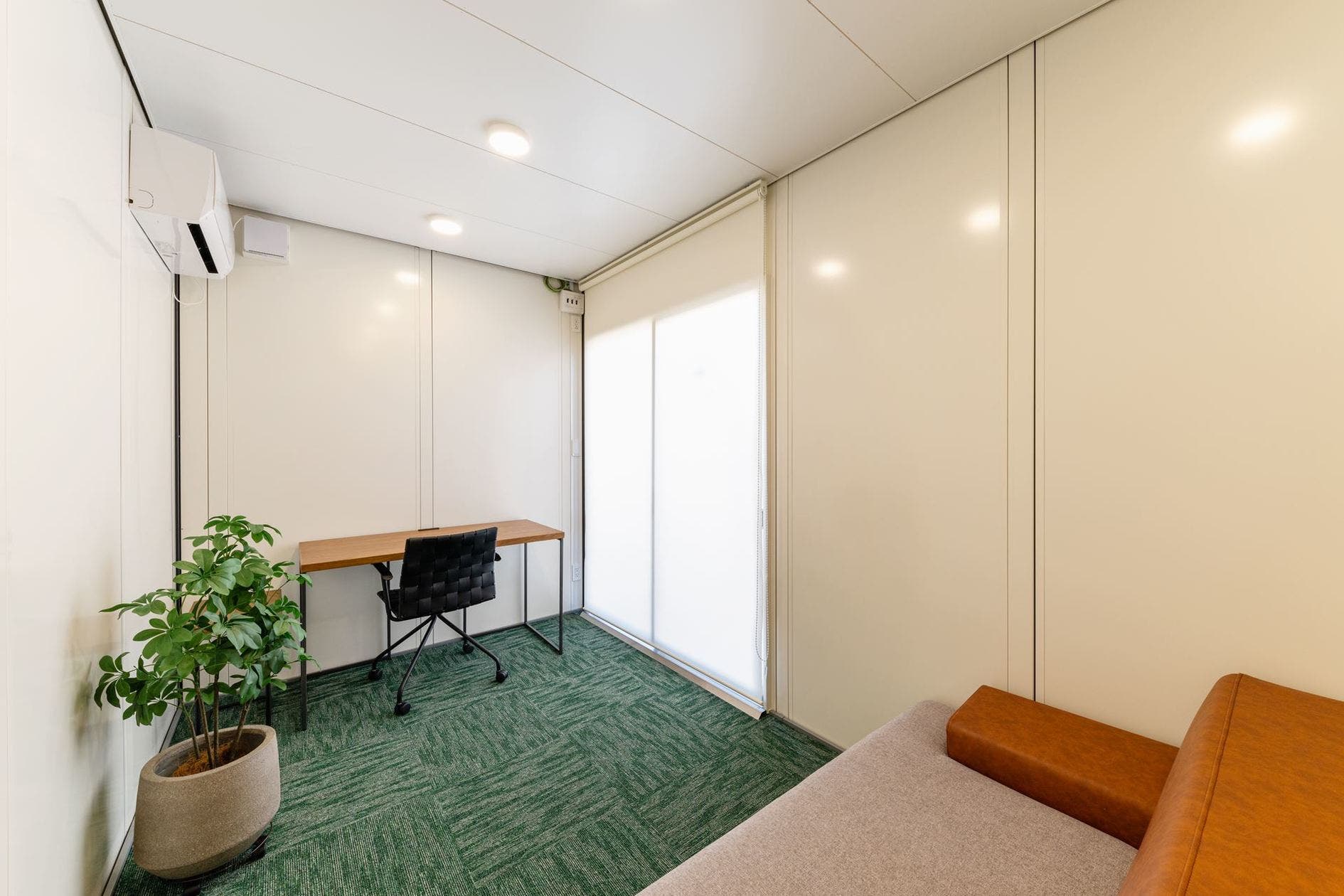 【Living】✨U-SPACE市川店✨リビングをイメージしたちょっとした集まりに最適のスペースです♪Wi-Fi/市川市の写真5