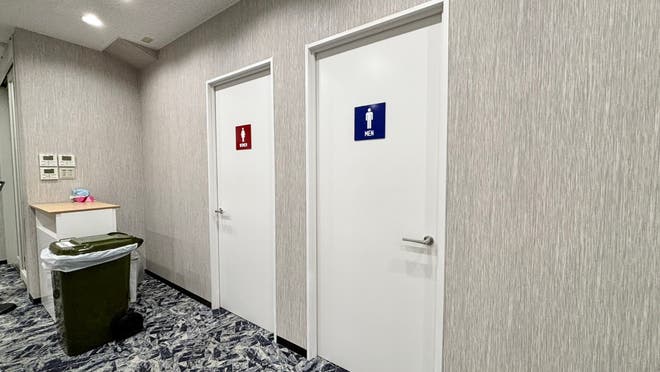 【¥330/30分!ドン・キホーテ新宿店地下1階】モニター・フリードリンク付き1名個室(ブース12)※予約時間前は入室不可の写真10