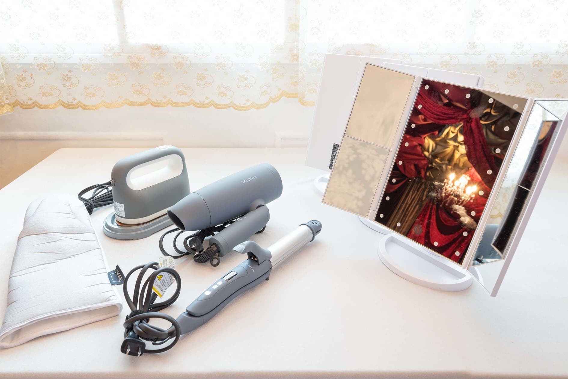 ドライヤー、ヘアアイロン、衣類スチーマーの画像1