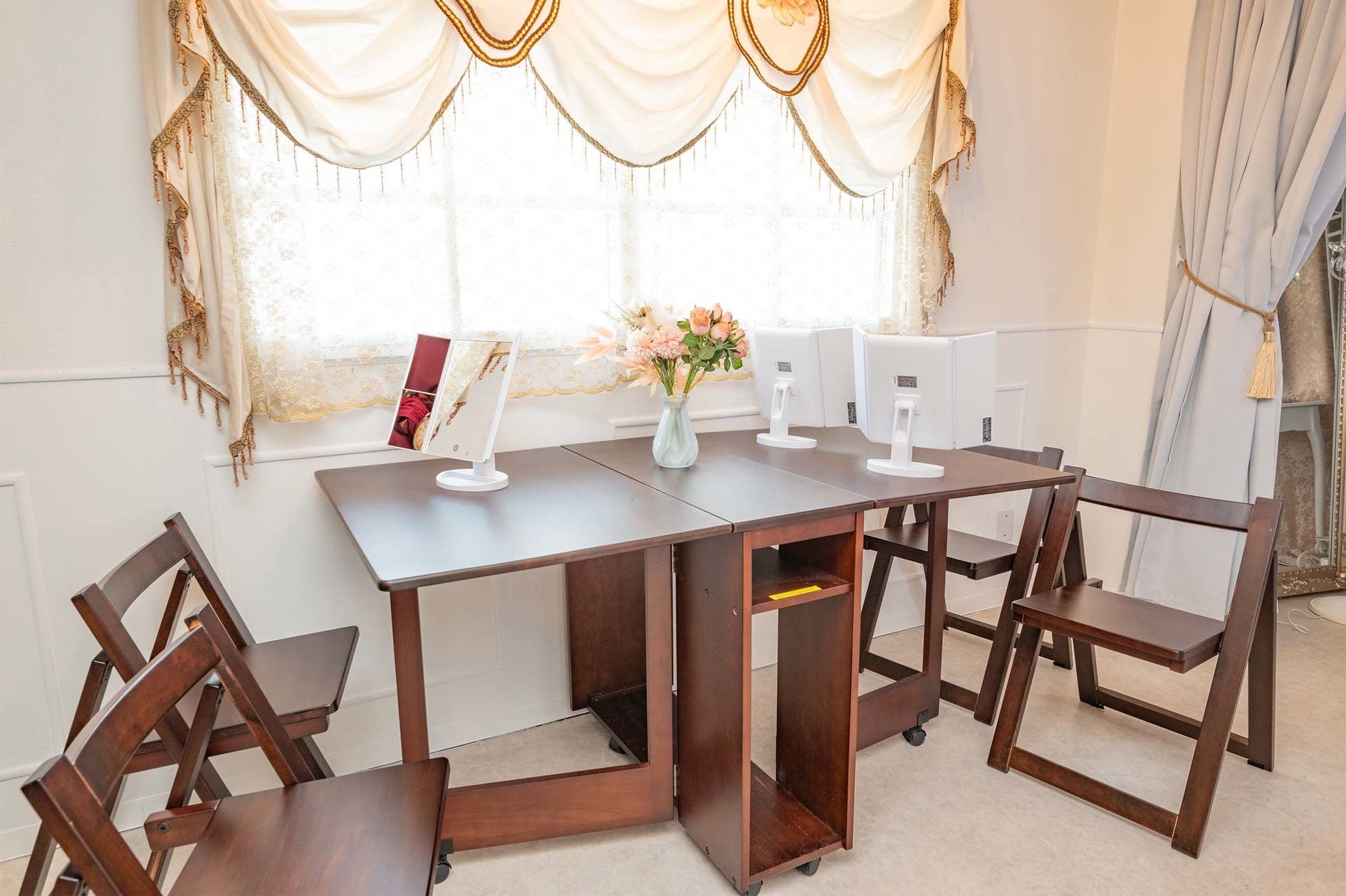 折りたたみダイニングテーブルセット＆卓上ミラーの画像2