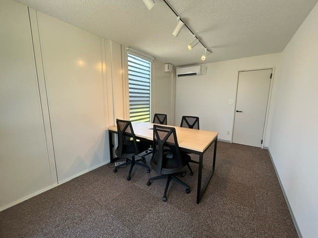 【Meeting】✨U-SPACE広島店✨会議や打ち合わせにぴったりのオフィススペースです♪Wi-Fi/広島市の写真1