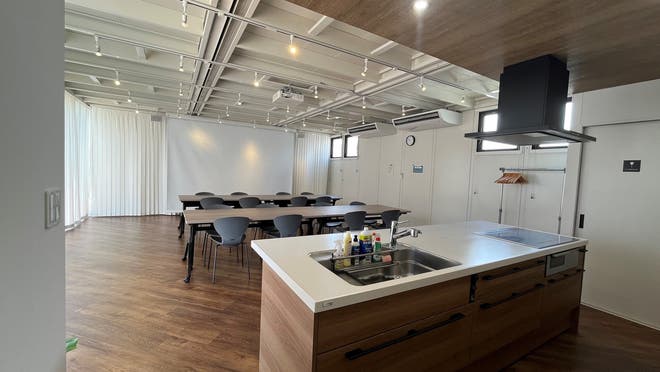 【Community】✨U-SPACE新富士店✨大鏡やプロジェクターなどが充実しています♪Wi-Fi/富士市の写真6