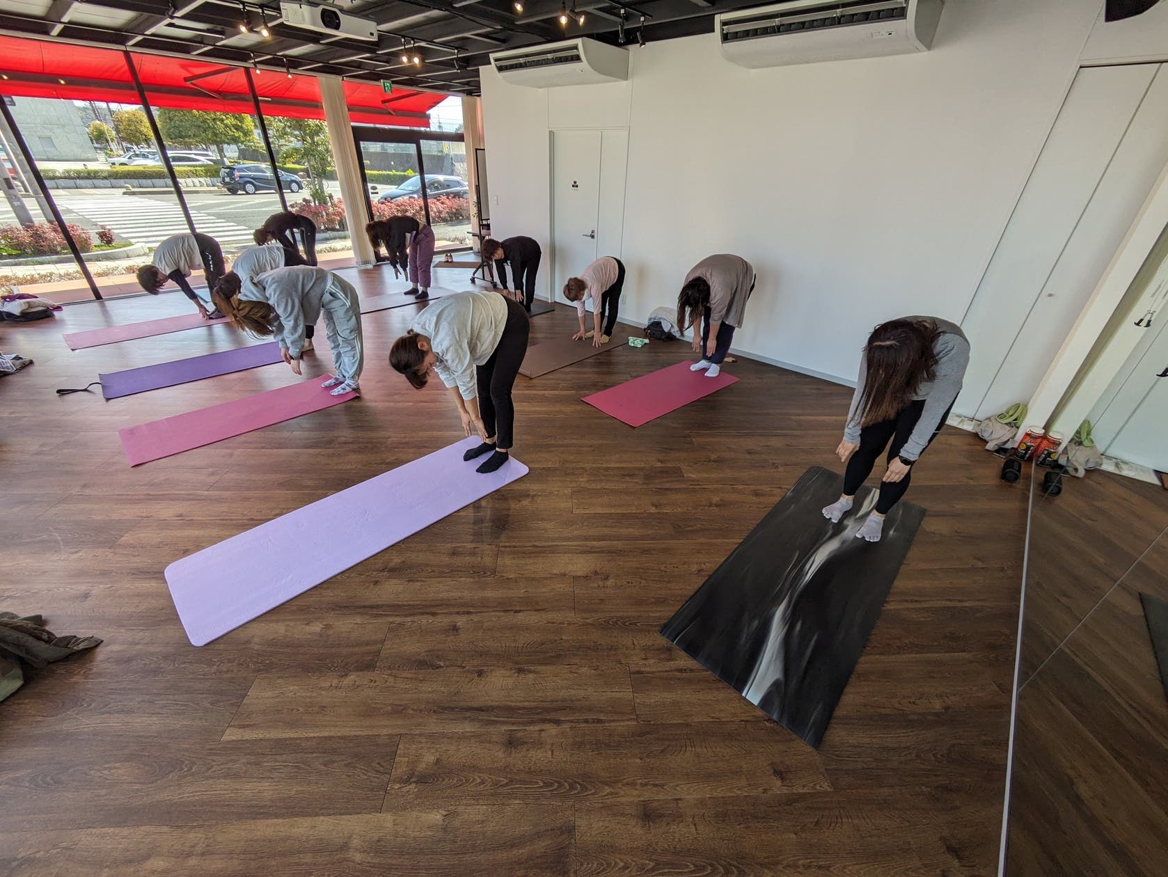 【Community】✨U-SPACE新富士店✨大鏡やプロジェクターなどが充実しています♪Wi-Fi/富士市の写真26