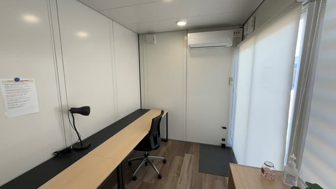 【Work2】✨U-SPACE新富士店✨集中できる個室空間となっております♪Wi-Fi/富士市の写真2