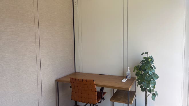 【Living】✨U-SPACE高松中央店✨リビングをイメージしたちょっとした集まりに最適のスペースです♪Wi-Fi/高松市の写真1